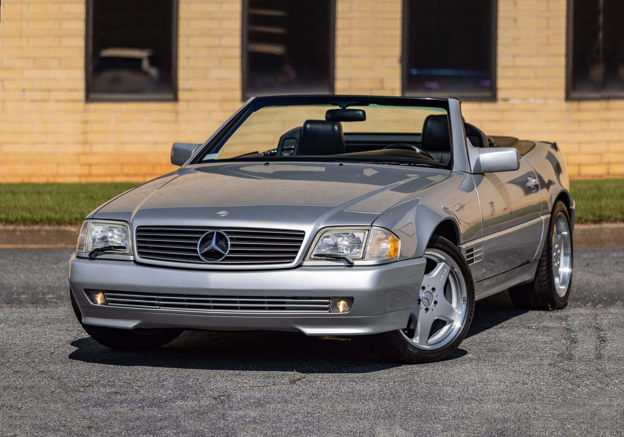 WDBFA61E1PF083447 1993 Mercedes-Benz 300 SL - Merlin Auto Group