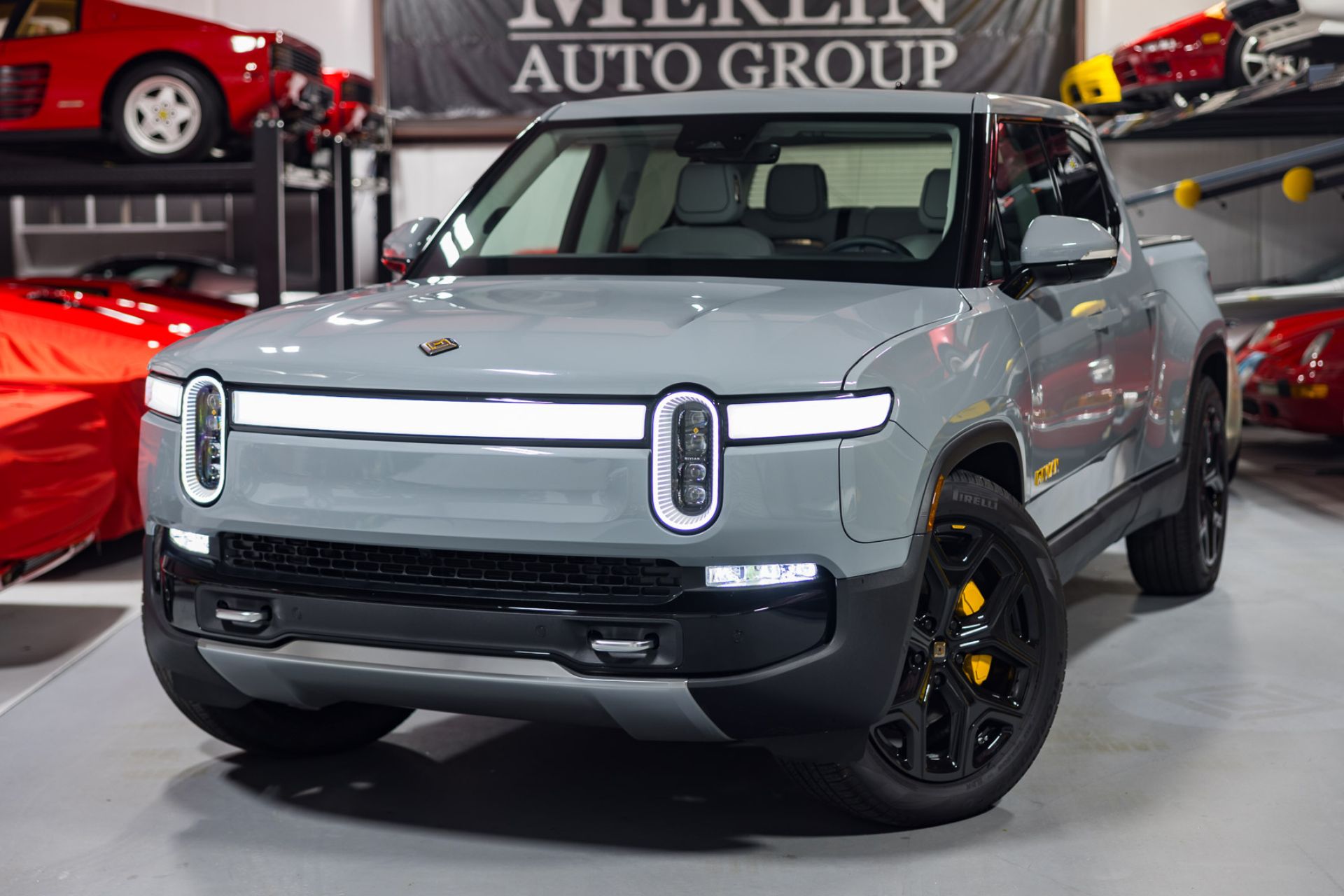 7FCTGAAA4NN014140 2022 Rivian R1T - Merlin Auto Group