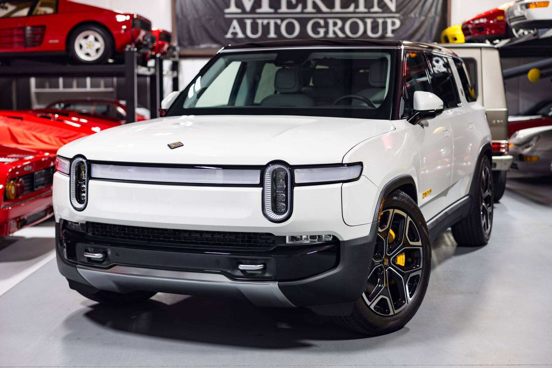 7PDSGABAXPN013702 2023 Rivian R1S Adventure - Merlin Auto Group